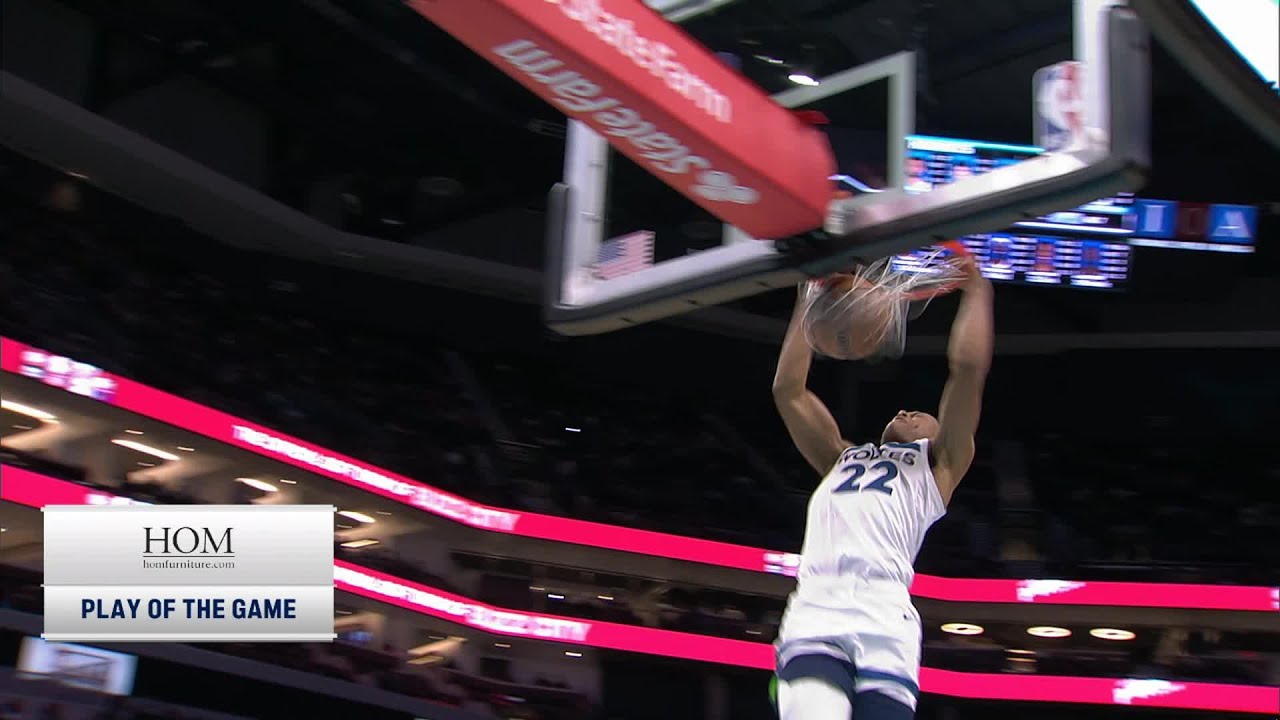 Jaylen Clark rises up and throws it down - YouTube