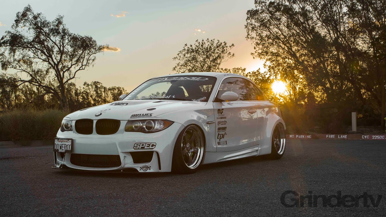 AK Airbrushing's BMW - YouTube