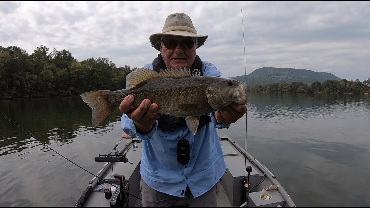 Testing out Magbite McFly 3 gram vibration bait. - YouTube