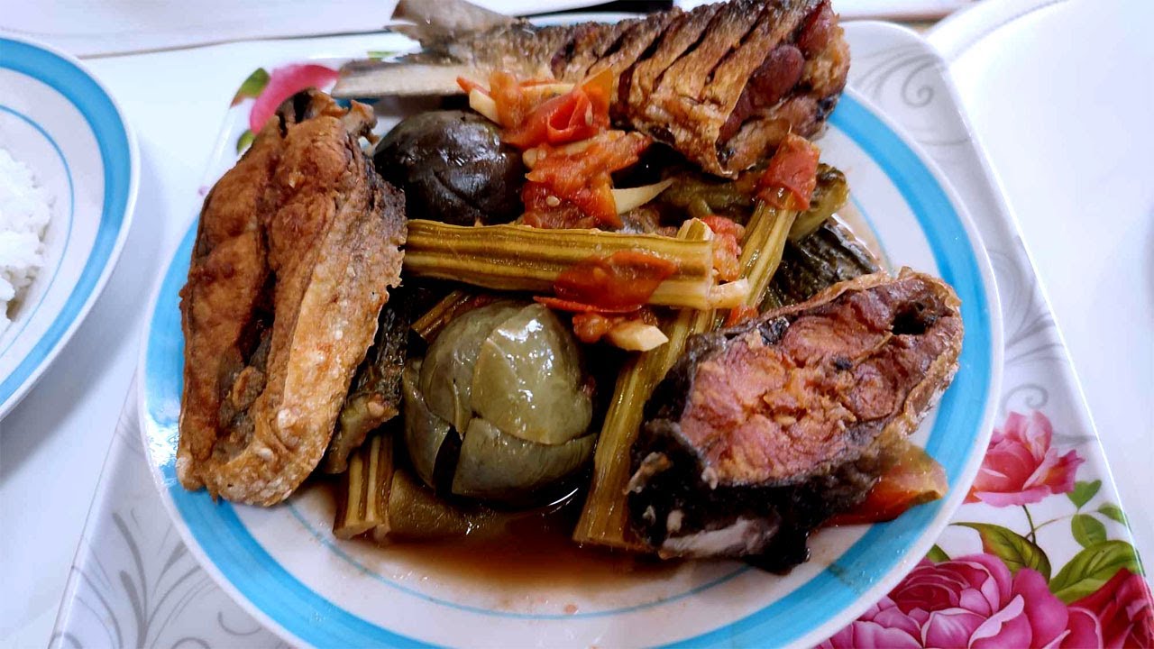 Pinakbet | Lutong pangasinan | Bilog na talong at bilog na ampalaya ...