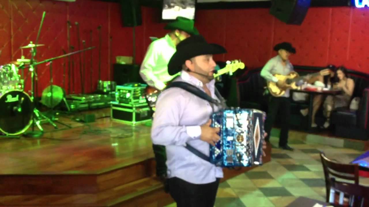 Instinto Norte - Eres Mi Droga - YouTube