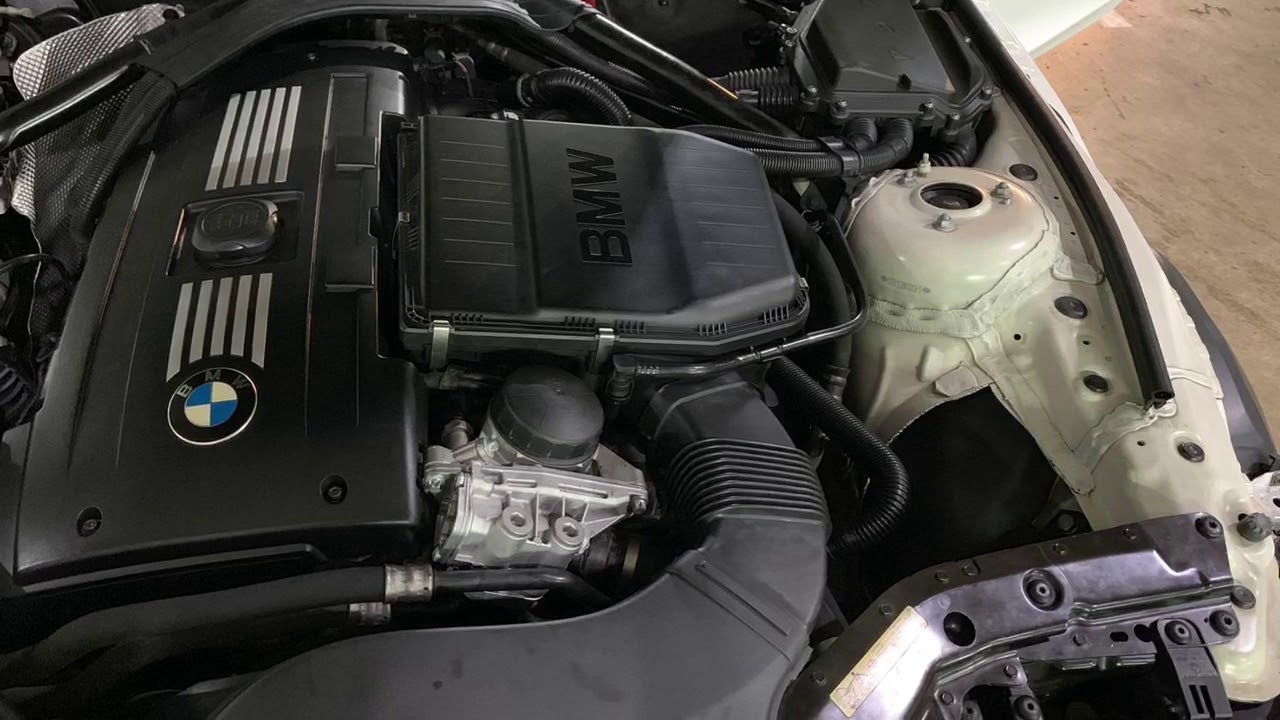 Z4 35i N54 Walnut Blast - YouTube