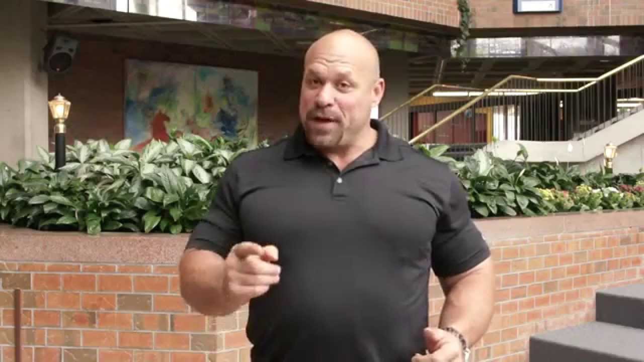 Hugo Girard vous invite à sa table grâce au Festival de montgolfière de ...