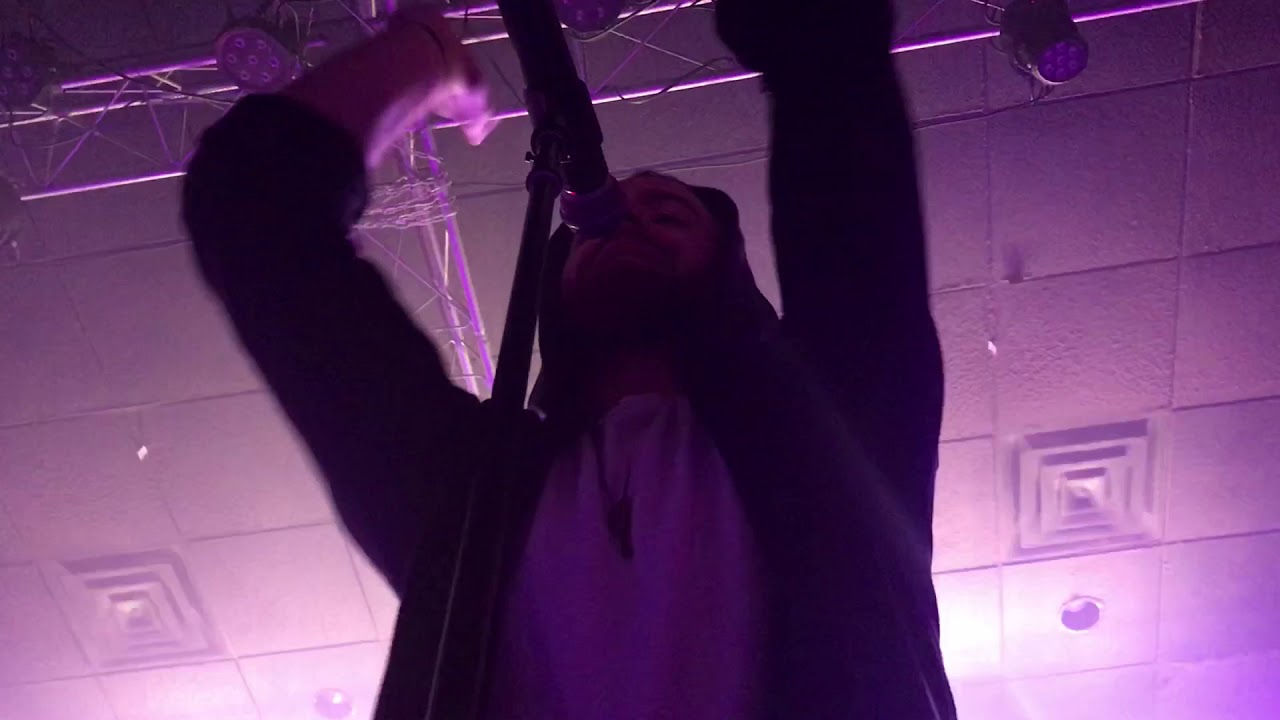 [HD] MISSIO - Everybody Gets High (Live) - YouTube