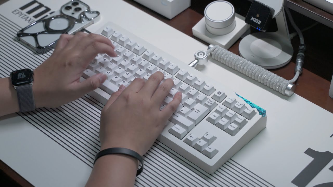 AM Relic 80 ISO/ANSI Layout Kit - Typing Test - YouTube