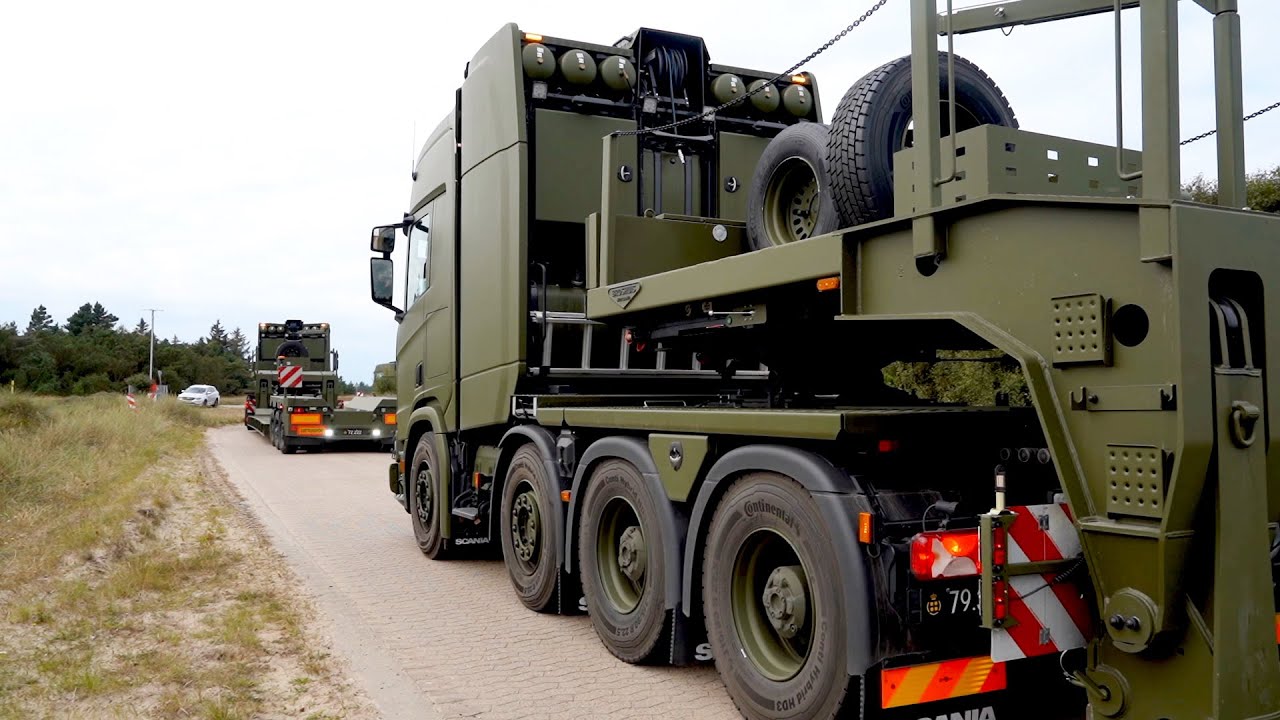 Scania V8 R650 Highline 8x4/4 Heavy Transport - Danish Army - YouTube