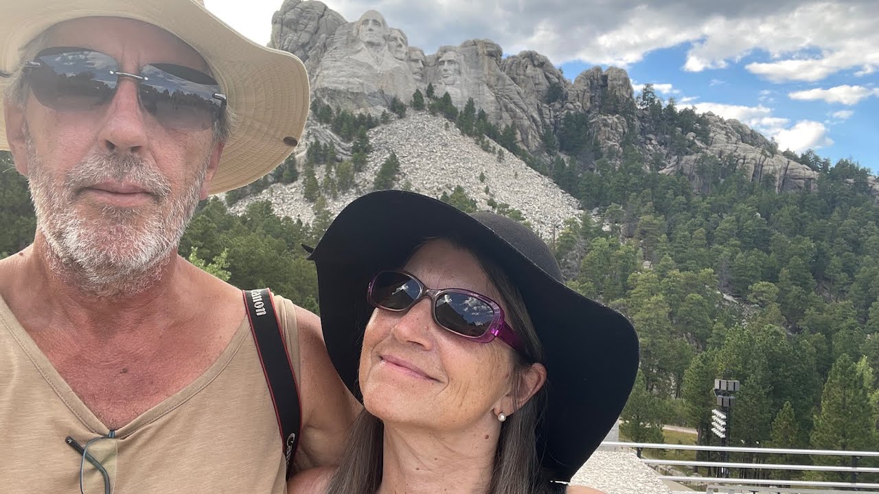 Devils Tower, Mount Rushmore, Thermopolis Hot Springs and great other S02 E05 - YouTube