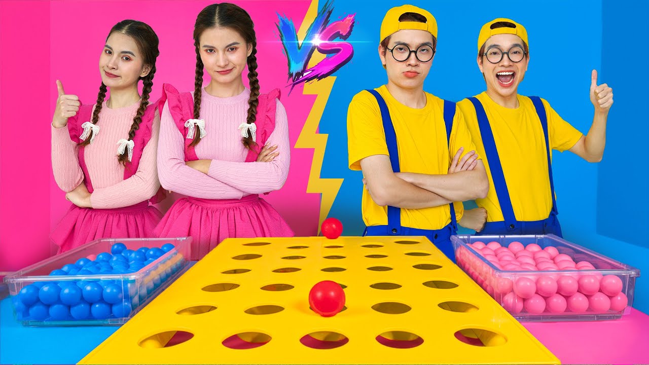 BooTiKaTi Play with Four Color Air Balloon Mattress Challenge - YouTube