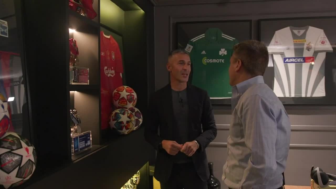 Luis Garcia shows Dan Thomas his home 🏠 | ESPN FC - YouTube