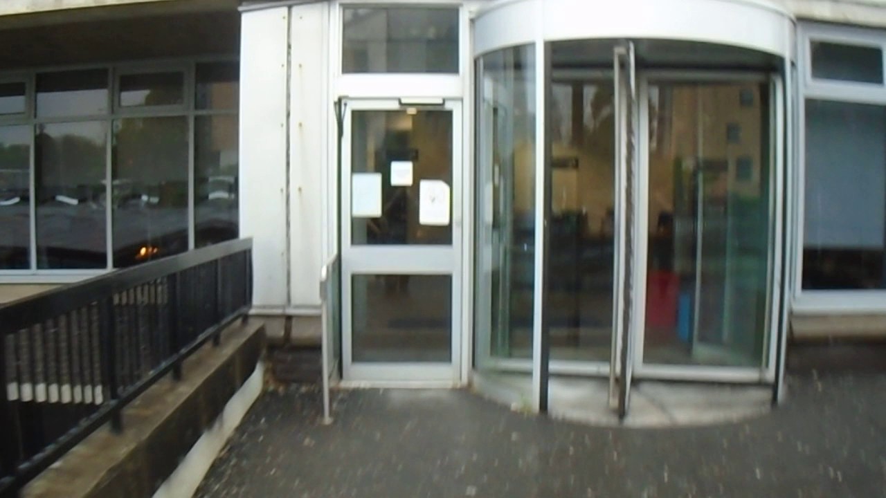 West College Scotland Paisley Campus Entrance - YouTube