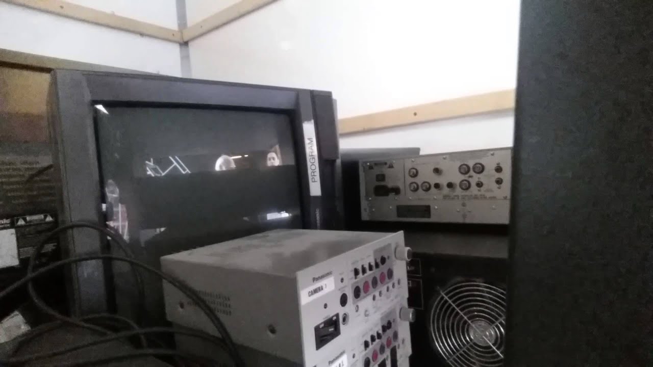 PCT Studio renovation Part 3: Moving Day - YouTube