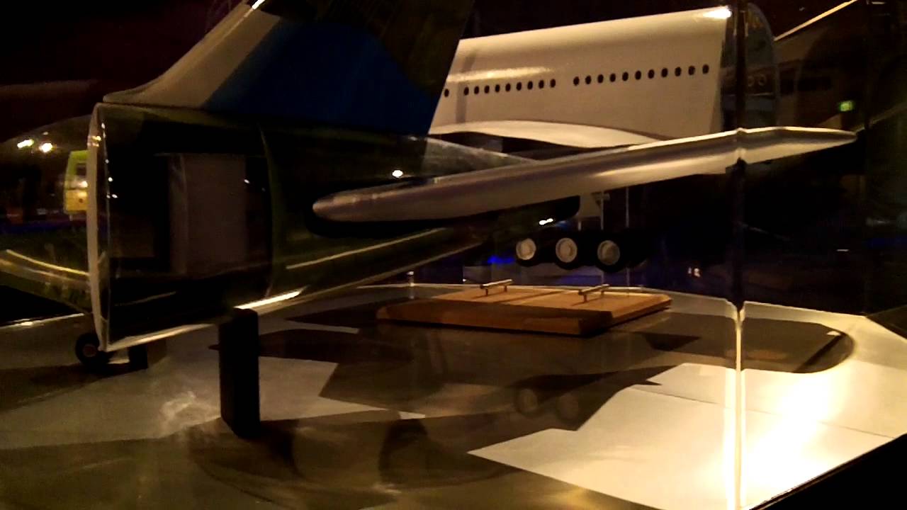 The Aviation Discovery Centre Inside Hong Kong International Airport HD ...