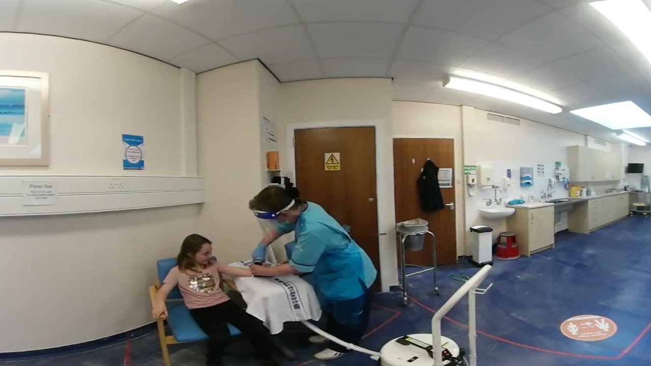 Plaster Room - Raigmore Hospital - 360 video - YouTube