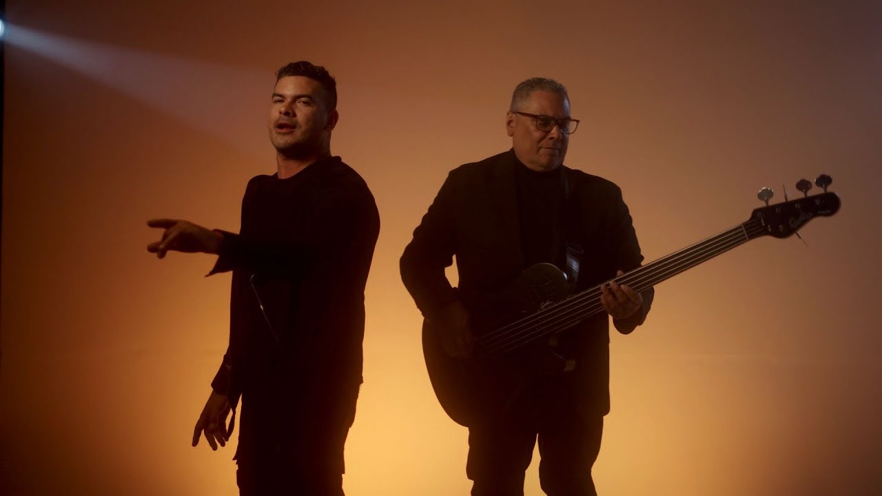 Erben y Franklin - Como Haria Sin Ti (Official Video) - YouTube