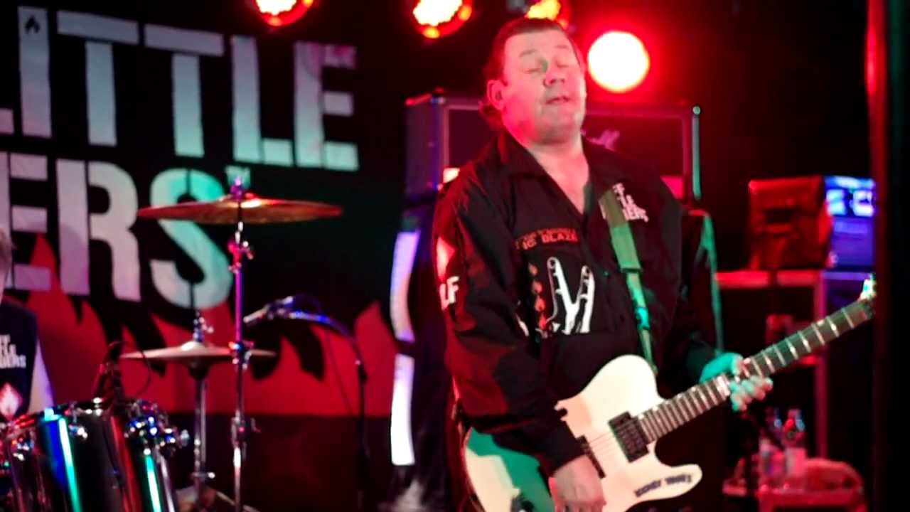 Stiff Little Fingers - 'Alternative Ulster' - Live at Chinnerys, 18.10. ...