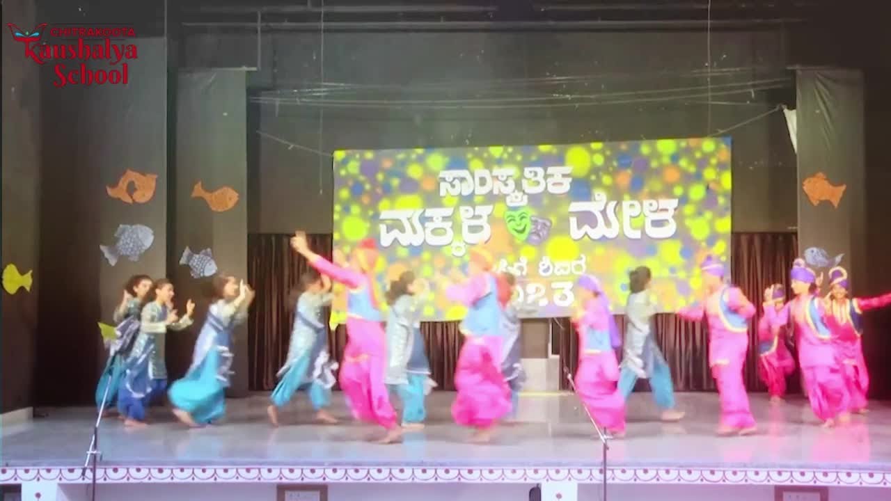 Panjabi Dance by our Children - YouTube