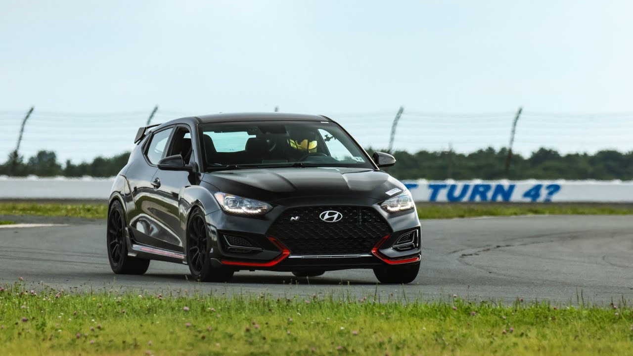 SCCA Track Night: VELOSTER N POCONO RACEWAY 7/23/24 Novice group - YouTube
