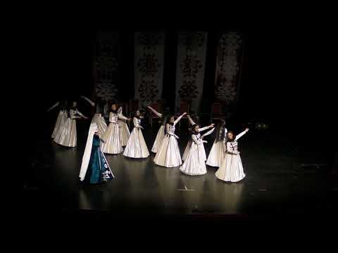 Mazenef Kızların Dansı