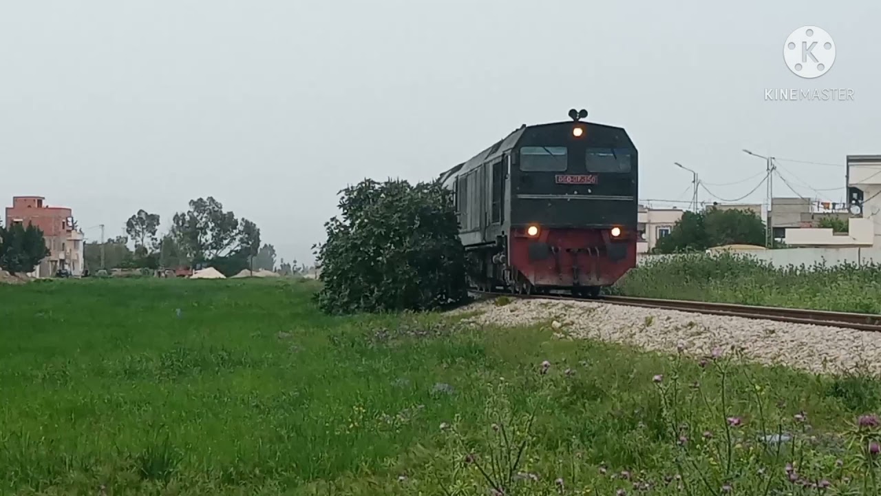 🚂TRAIN TUNISIE🇹🇳LOCOMOTIVE 060-DP-150 LEADING TRAIN TA/13 FROM ...