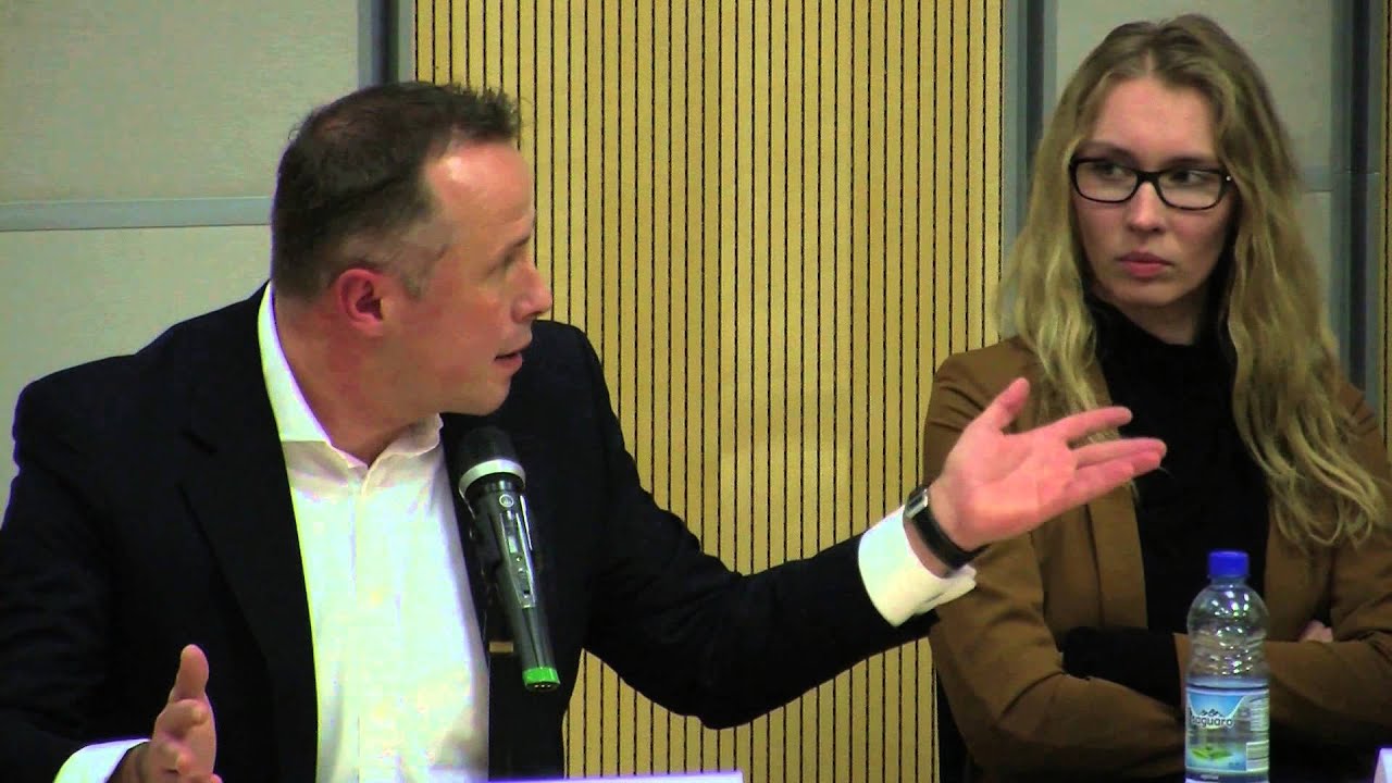 Martin Burda: Zoufalost portfolio manažerů - YouTube