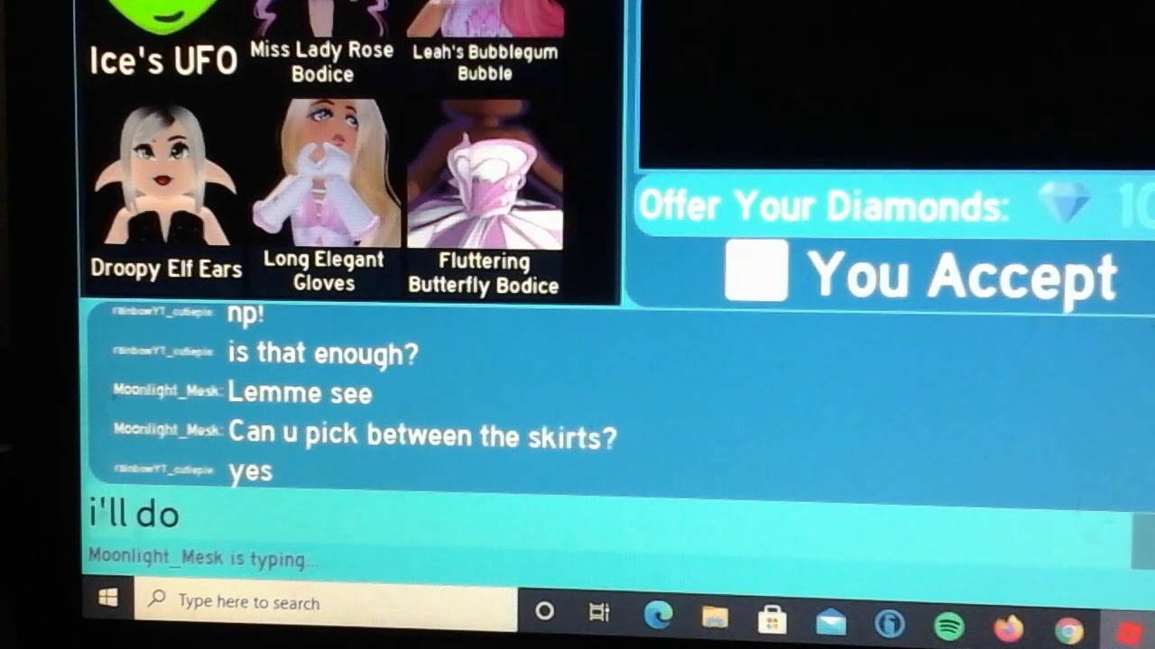 SEEING OFFERS FOR BEAUTIFUL ROSE IN HAND!-Roblox Royale High|Mochi ...