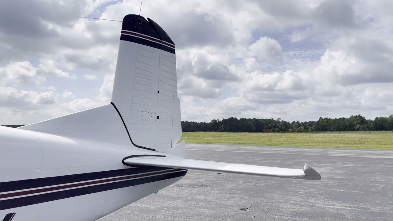 1958 Beech 95 Travel Air - YouTube