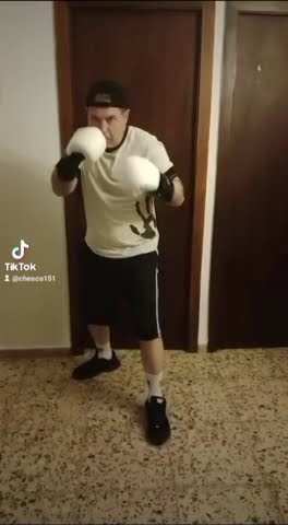 DEFENSA Y CONTRAATAQUE A PATADA CIRCULAR ALTA - YouTube