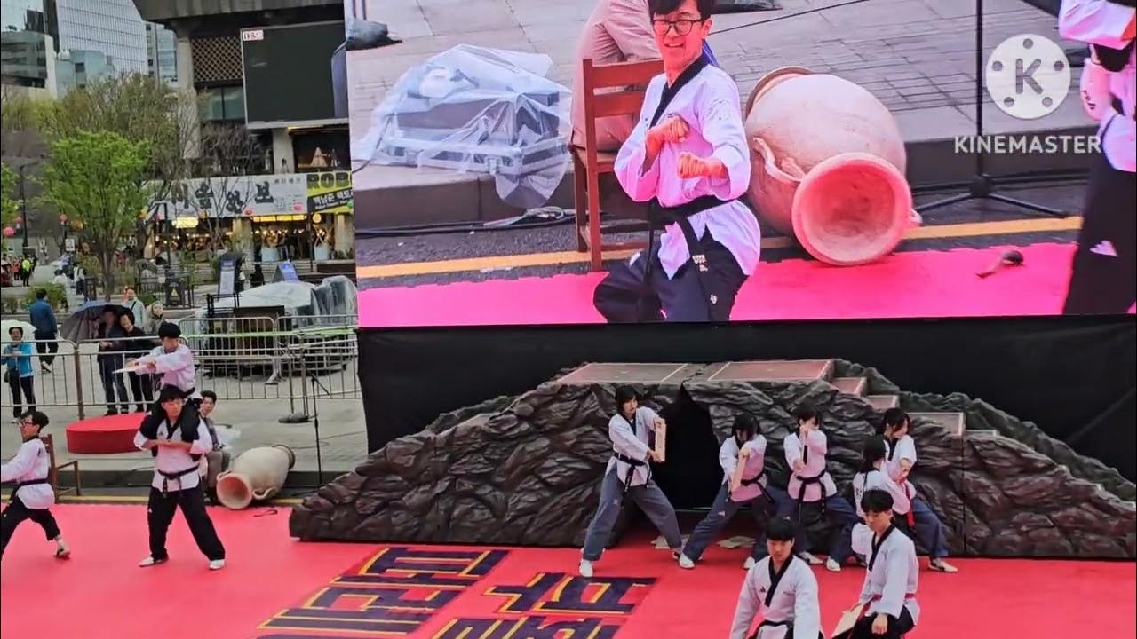 북한산 김재영 (글로벌 선진학교) 태권도 시범단 2025. 4. 19. 제65주년 4-19혁명 광화문광장 - YouTube