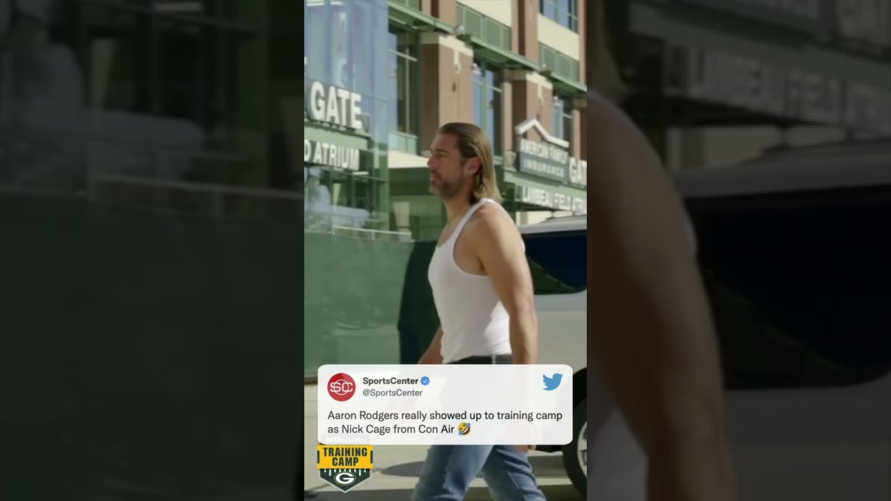 Aaron Rodgers showed up to training camp as Nicolas Cage from Con Air 😂 ...