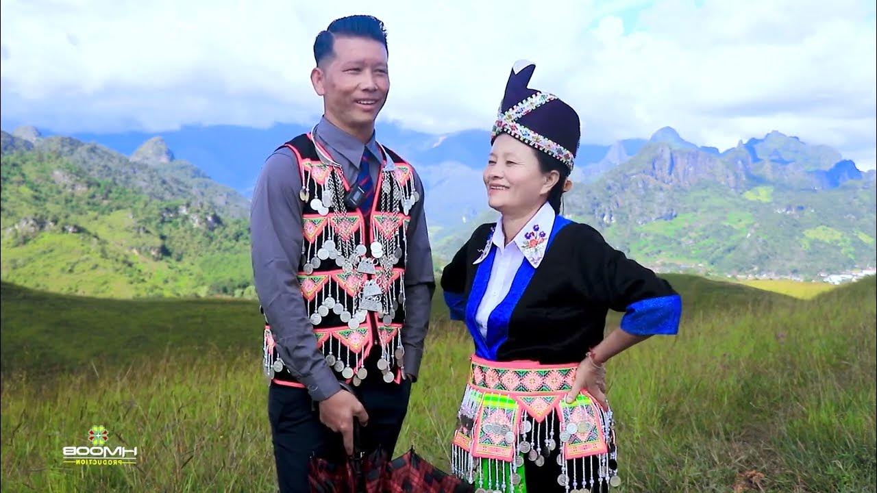 Kwv txhiaj wb zoo tam ntua nyuj pob thawj thiab nyuj muaj kub by Phaj Thoj thiab Maiv vwj Hawj ...