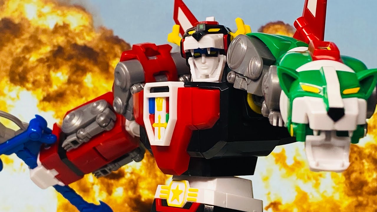 Part 6 VOLTRON Stop Motion Build Moderoid Good Smile Company Model Kit Series Voltron Lion Force ...