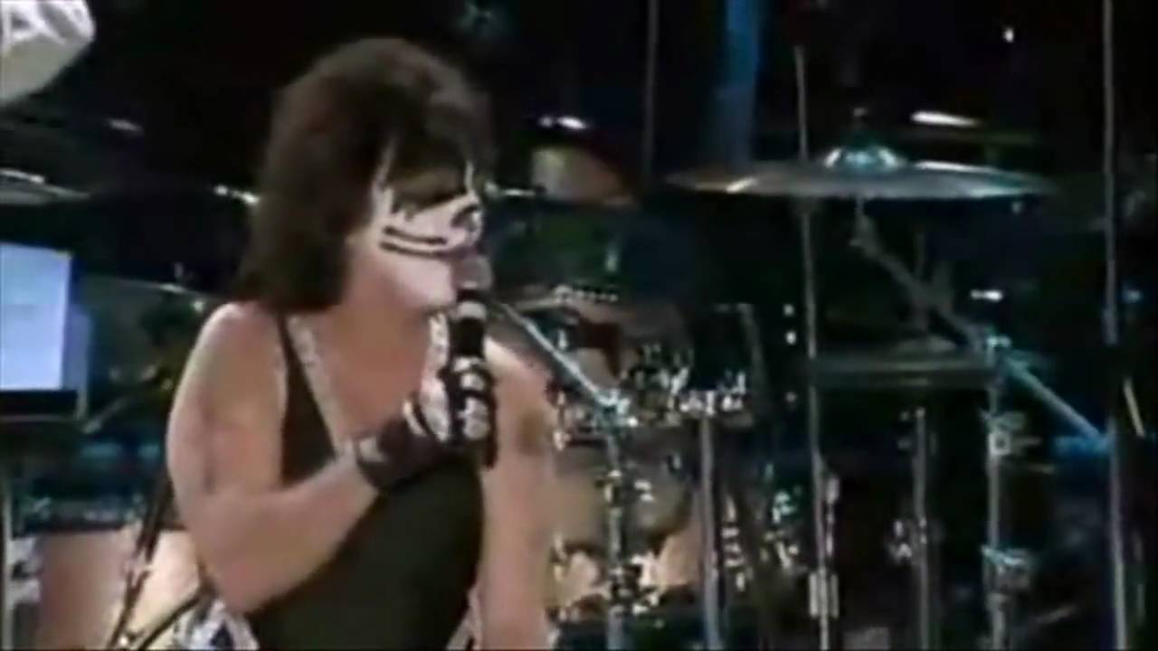 KISS - Beth - Symphony Alive Ⅳ (HD) - YouTube