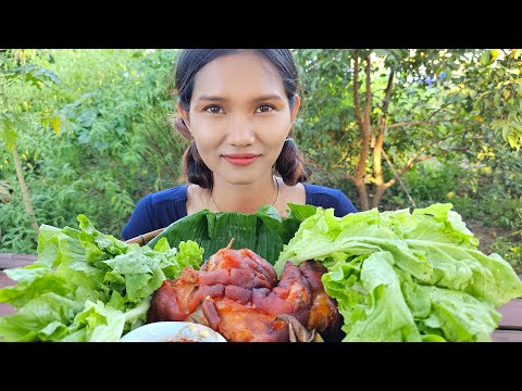 Steamed bear feet with salt and pepper​ ingredients #countryside