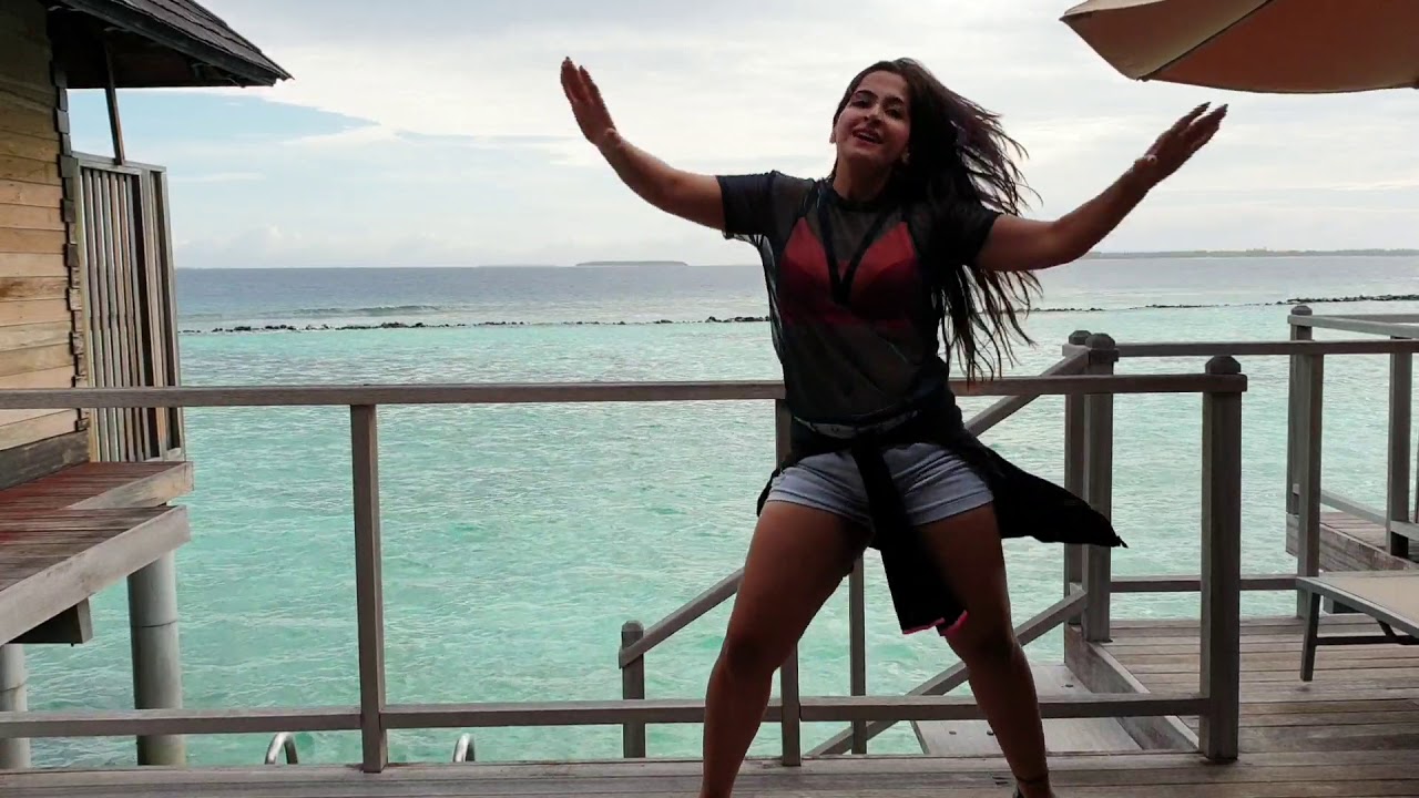 Choka Choka | Zumba Fitness | Mee Studio | Meenal Pathak - YouTube