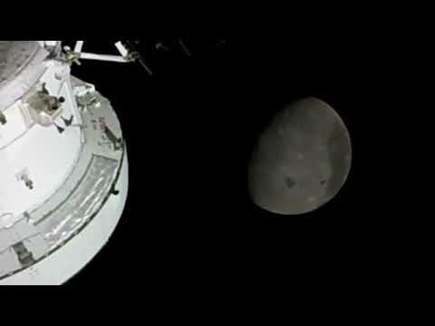 Orion uzay aracının Ay'a yaklaşırkenki hızlandırılmış görüntüsü… #moon #nasa #ay #month 