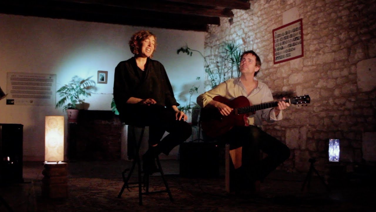 Alice & Louis La vie en rose - YouTube