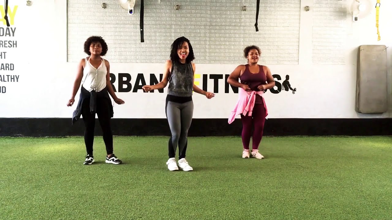 calée | Daphné | zumba by bd - YouTube
