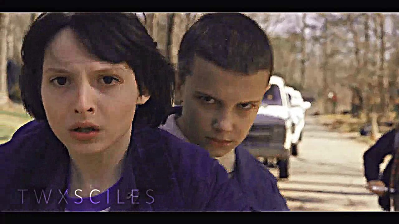 Stranger Things cast funniest moments || Trailer - YouTube