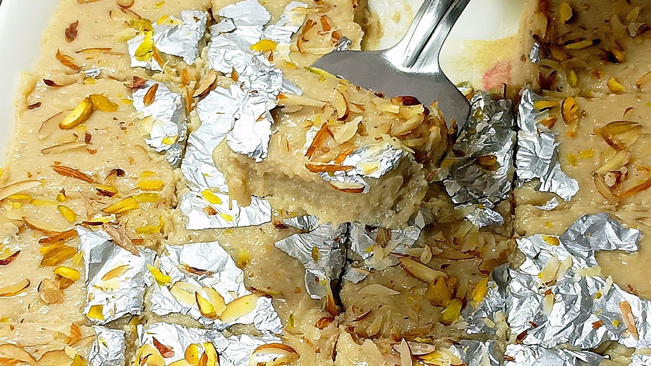 Gobi ka Halwa recipe | Unique cabbage sweet recipe by cooking with ...