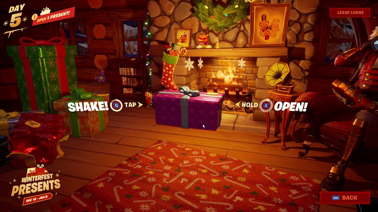 Getting The Peppermint Pick Pickaxe From A present In Fortnite ...