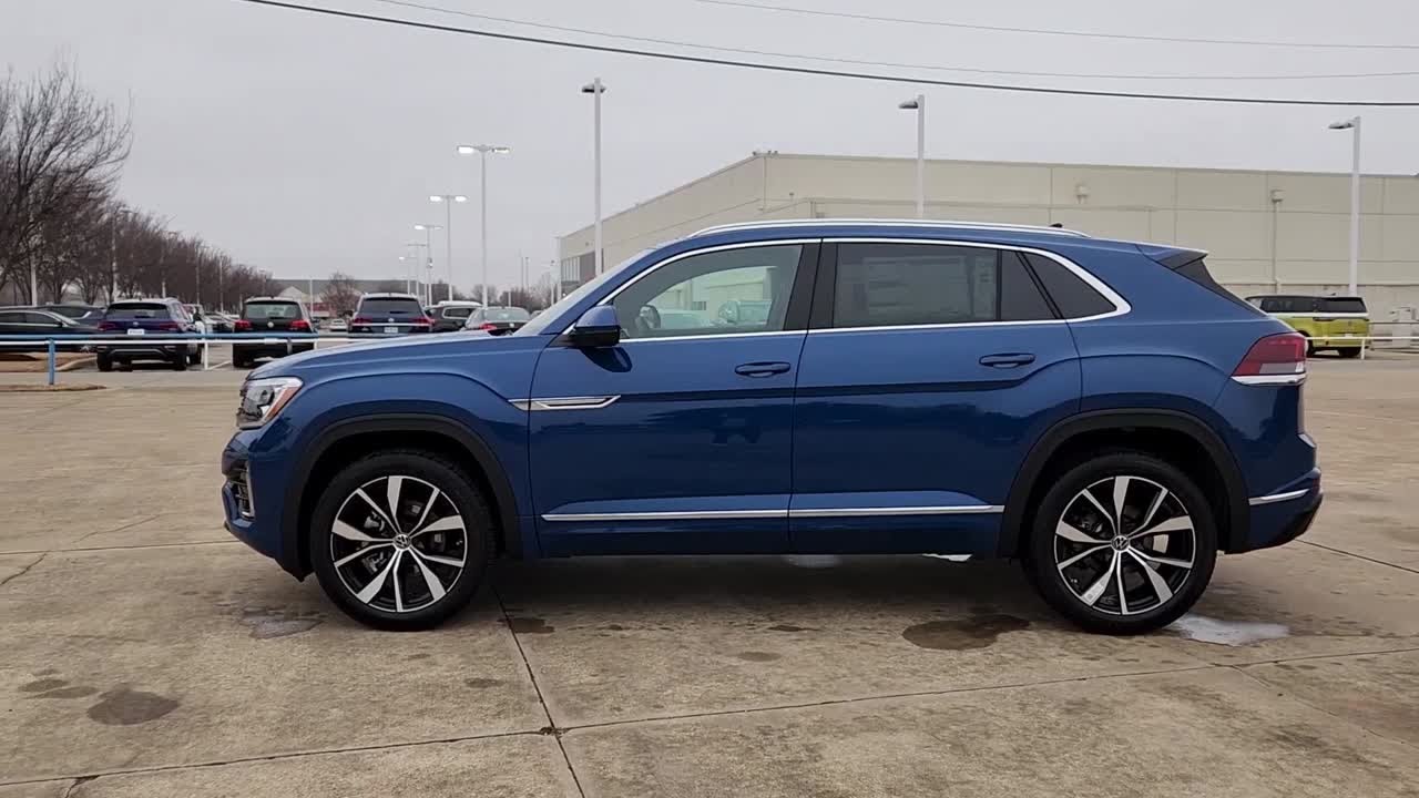 2025 Volkswagen Atlas_Cross_Sport 2.0T SEL Premium R-Line Oklahoma City ...