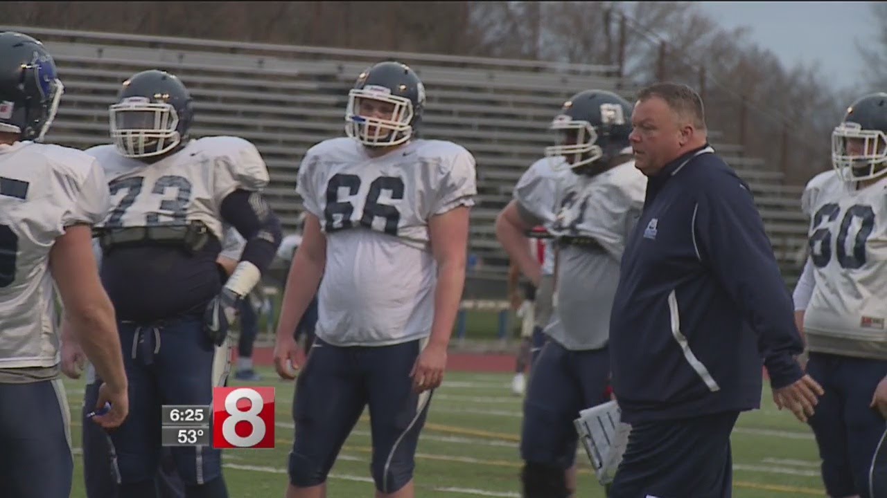 Southern Connecticut State football wrapping up spring practice - YouTube