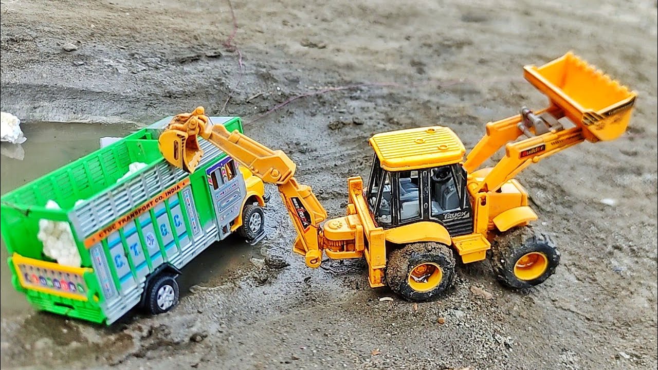 Full Loded Lory Truck Accident Road big pit Pulling out JCB 5CX | Cendy ...
