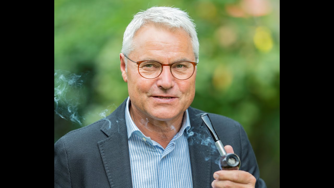 snTV im VideoTalk mit Alexander Eckert - YouTube