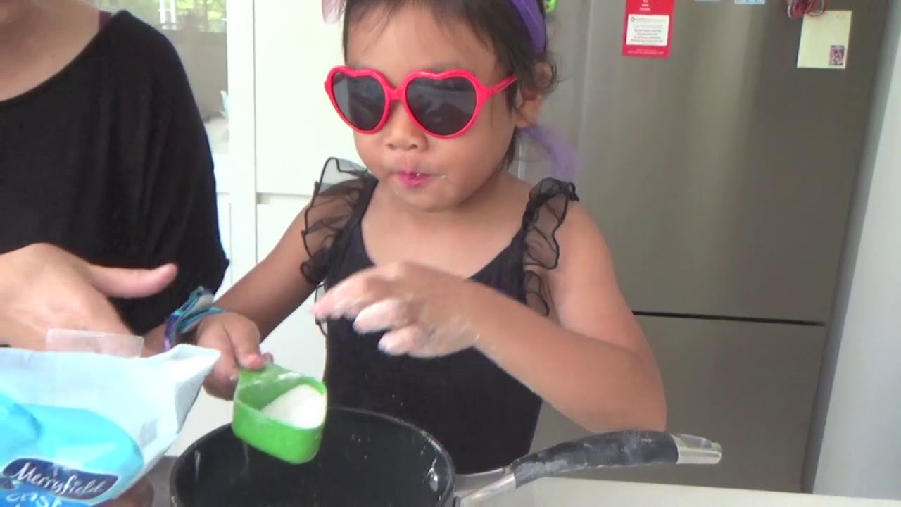 How to make edible slime with Tapioca starch - The Crazy Dingbats ...