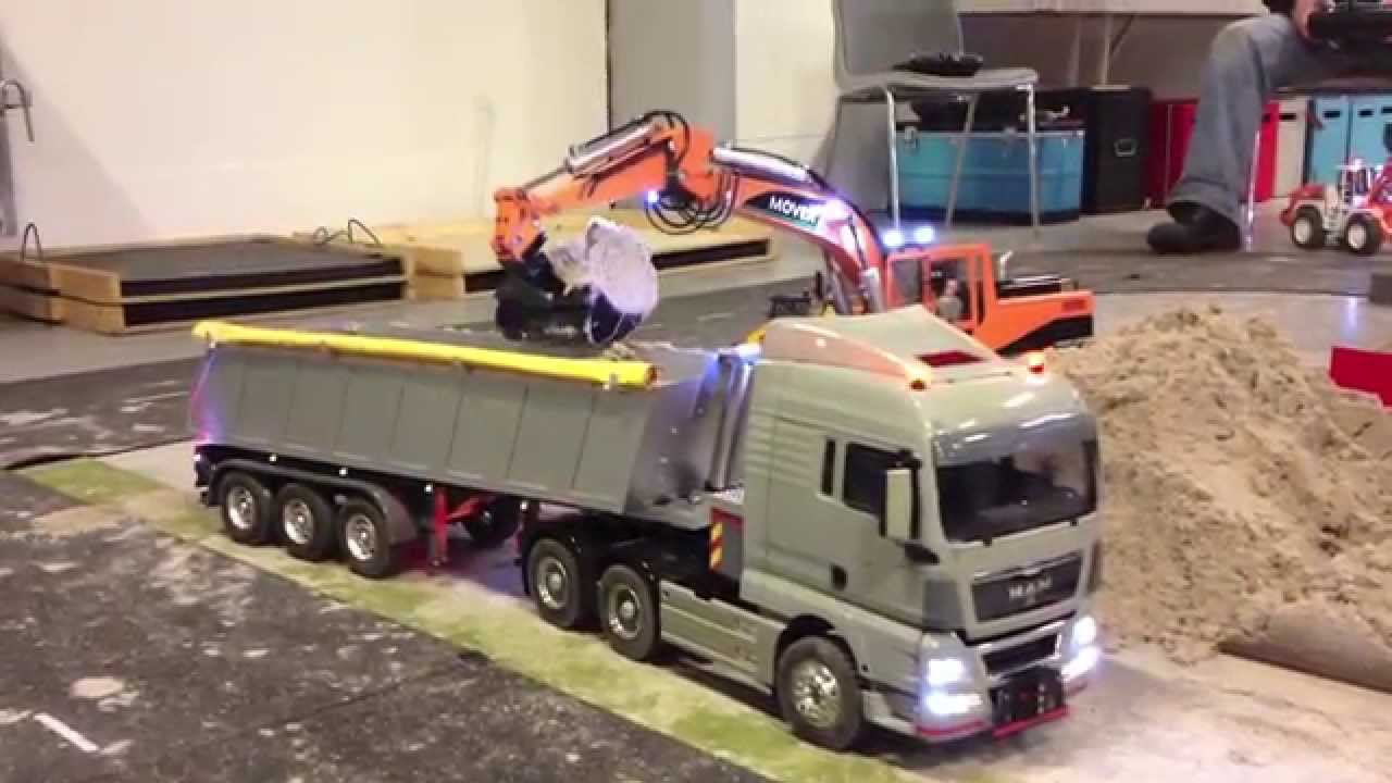 Having fun with rc-trucks - part 33 - YouTube