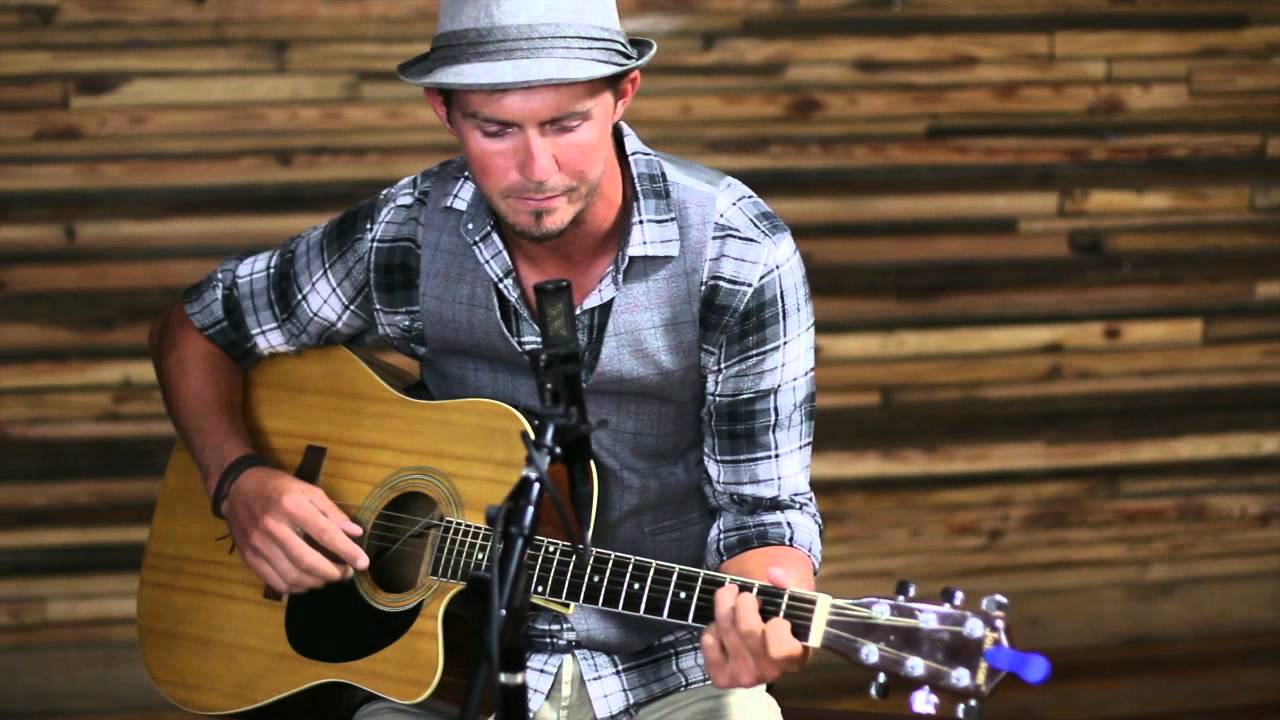 Eli Meyer Performs "Dusty Road" Live @ Medusa Studios - YouTube