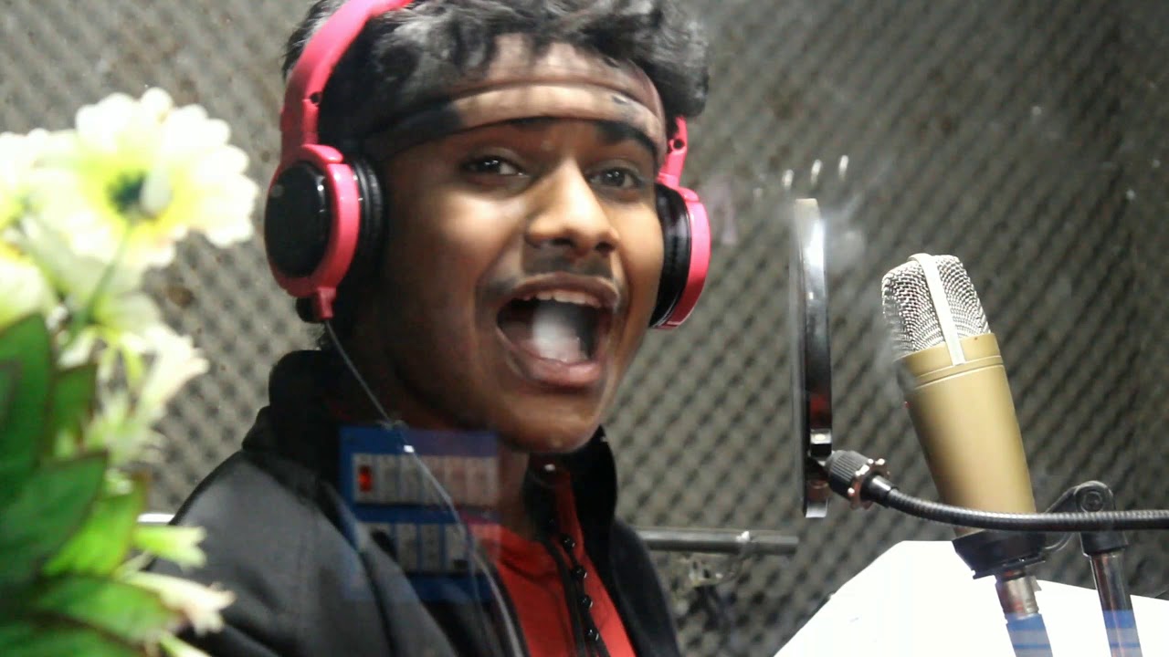 #Live Recording # अखियां में कजरा लगावेलू # Singer Rahul Raja ...