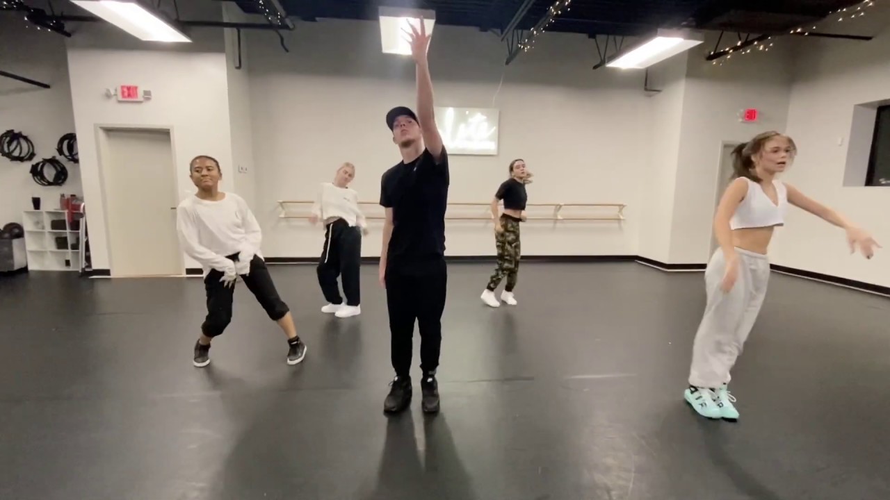 Post Malone - "Circles" - Dance Video - YouTube