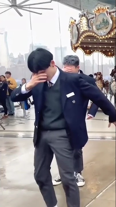 Umm, waittt.. #kpop #cuteboy - YouTube